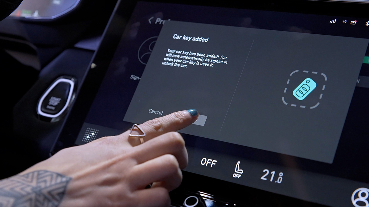 Co:lab - Connect your car key to your profile Co:lab - Connect your car key to your profile
